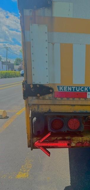 Rechargeable LED Arrow Light - Model LU-ARROW